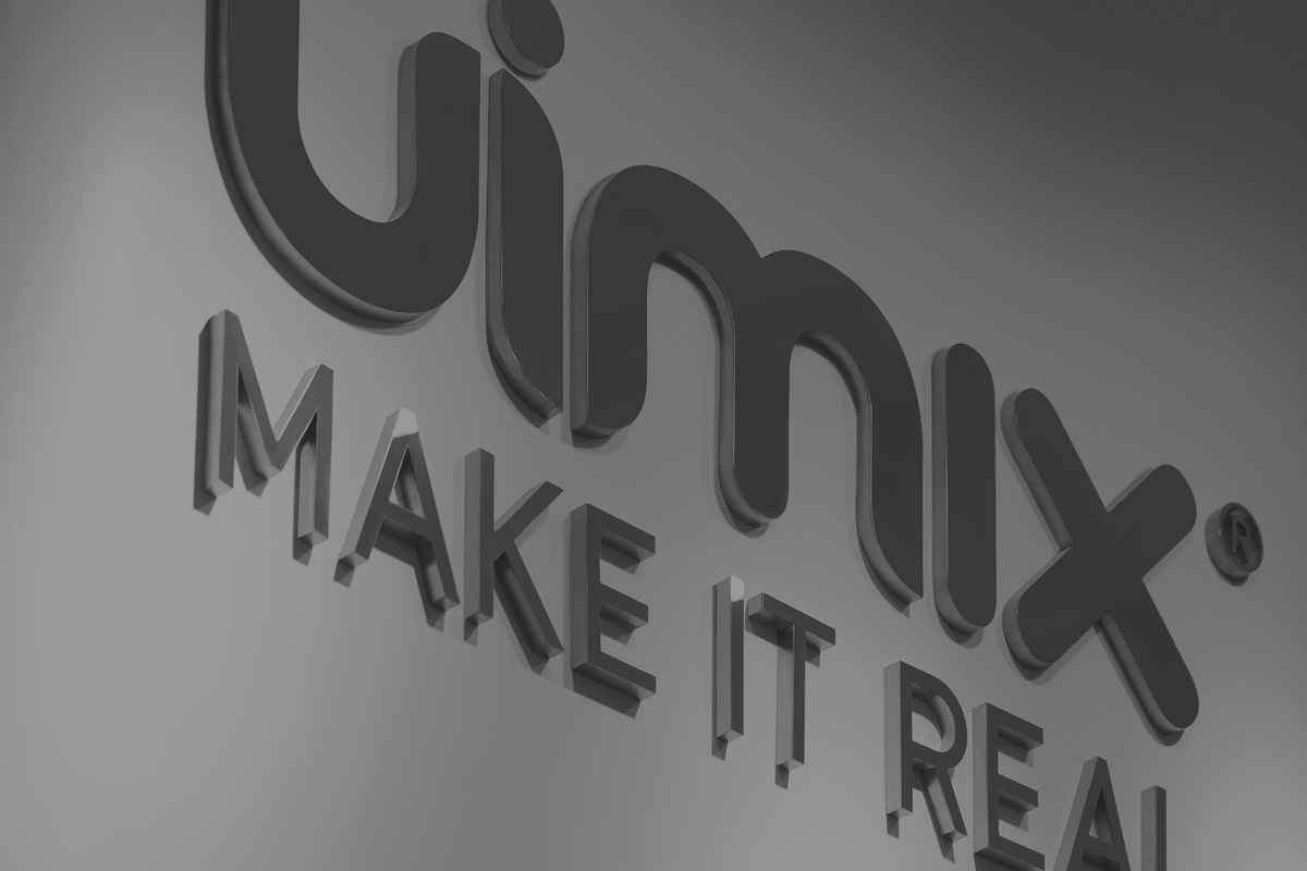 uimix | Make it real-contact